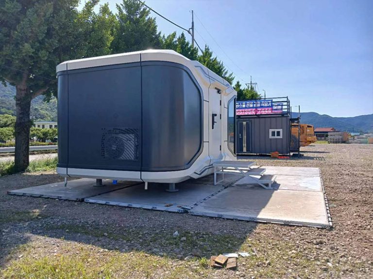 Capsule House Mini Size A3 - Space Capsule House