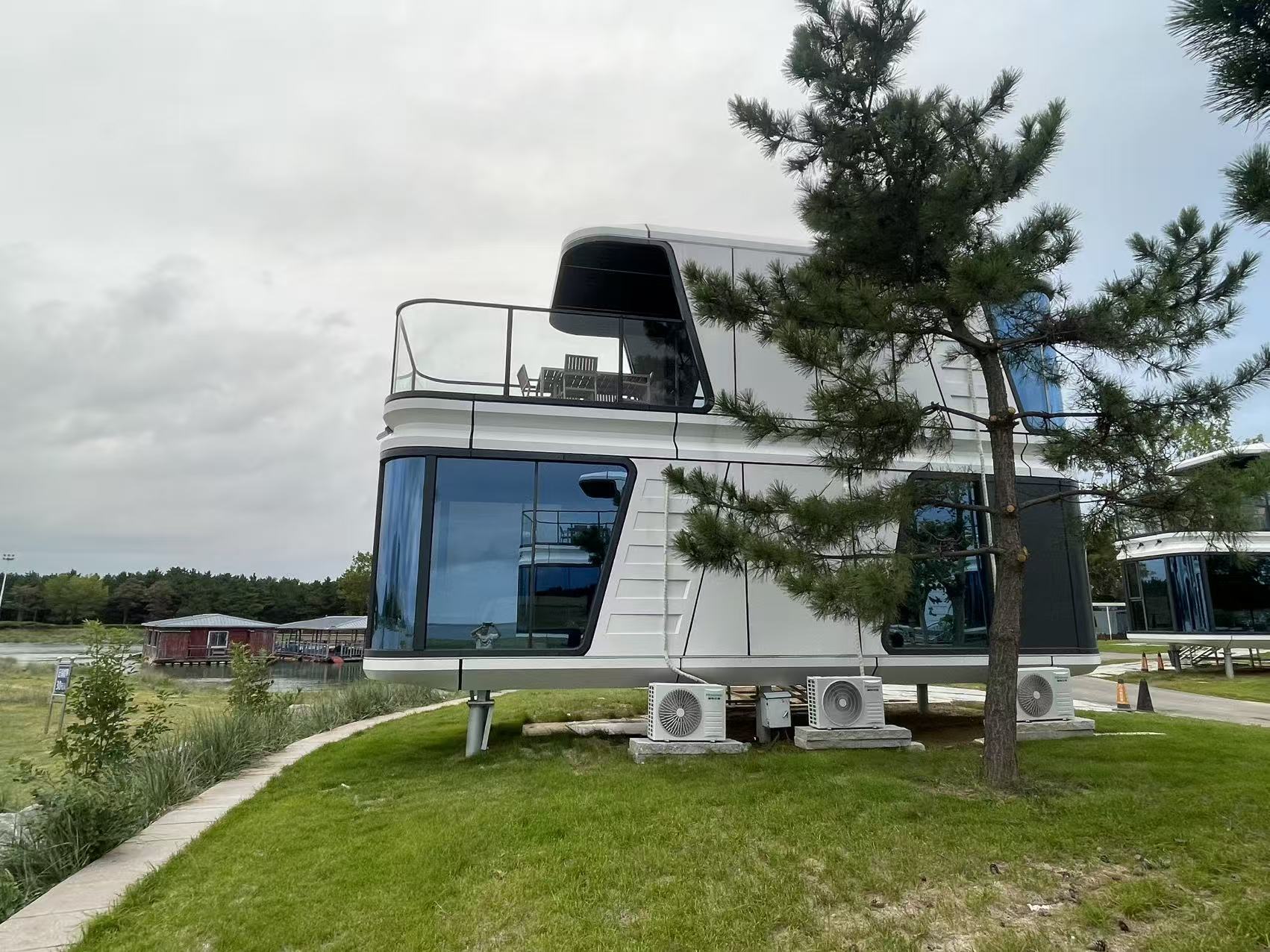 Modular House — Flexible Living, Comfortable Innovation - Space Capsule ...
